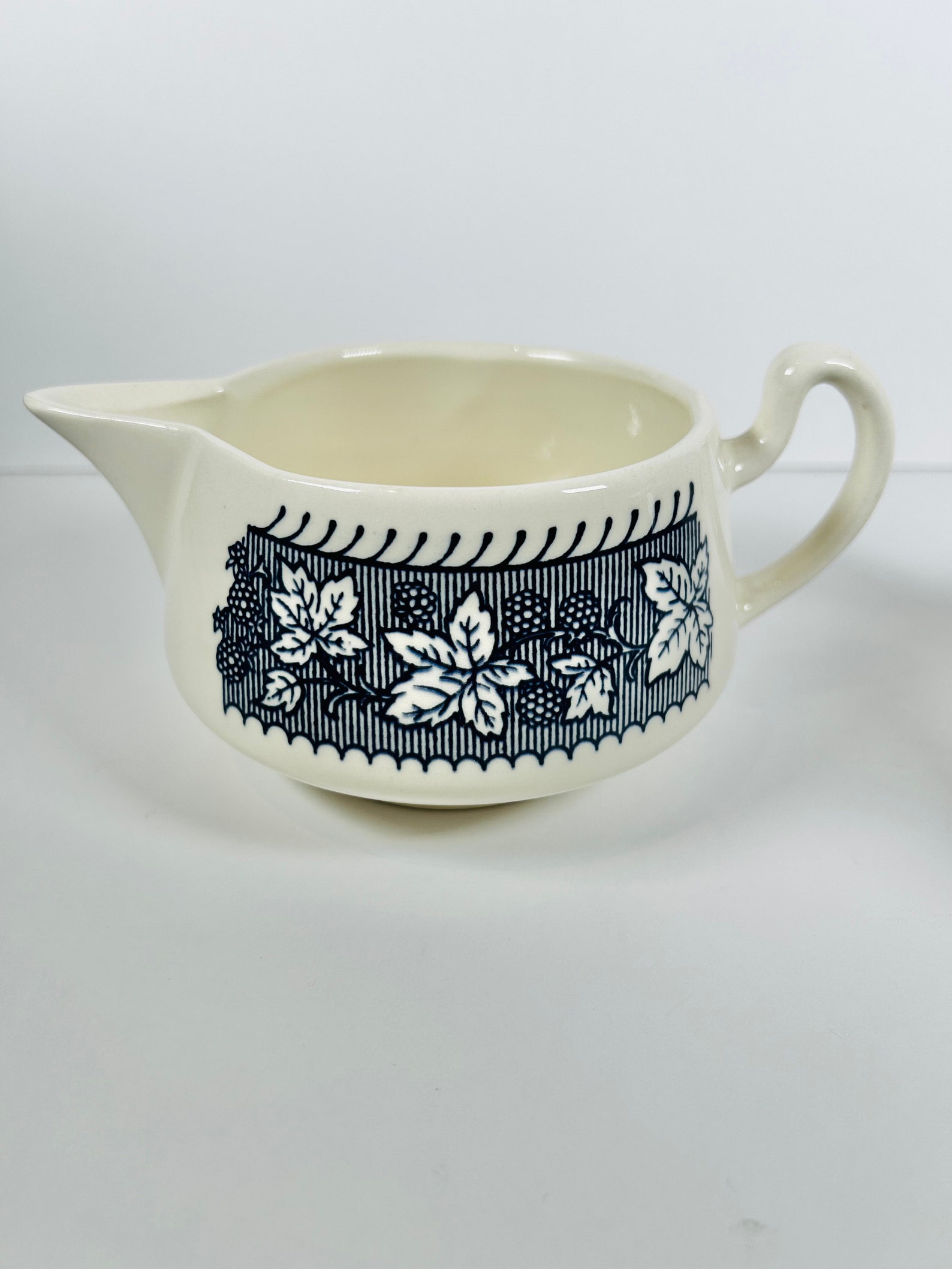 Vintage Homer Laughlin Shakespeare Country Blue Sugar and Creamer Set ...