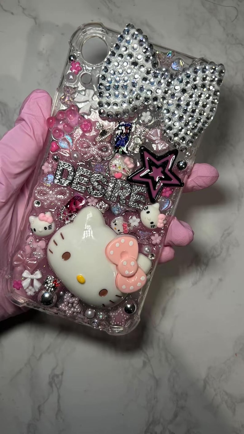 Custom Junk Phone Case/hello Kitty/sanrio/ Personalised Charm Phone ...