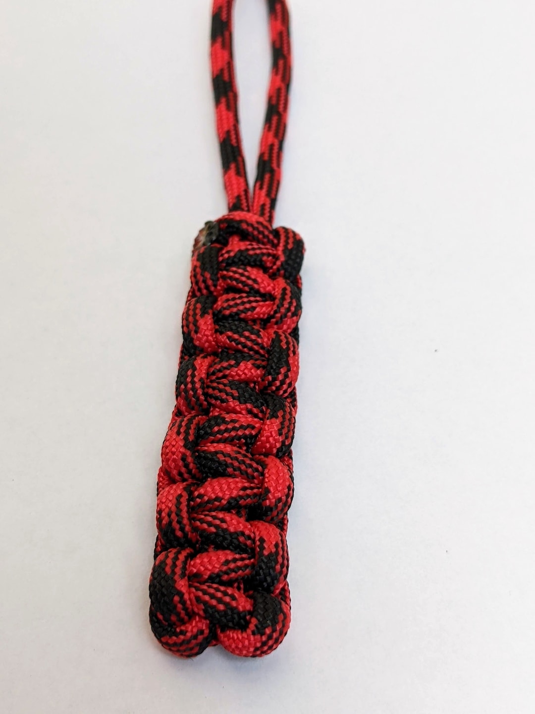 Custom Paracord Lanyard Cobra Stitch Design - Etsy