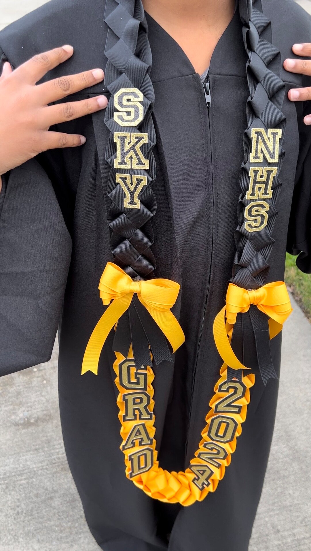 Graduation Lei Grad Gift 2025 College and High School Gift for Graduate Customized With Name and ...