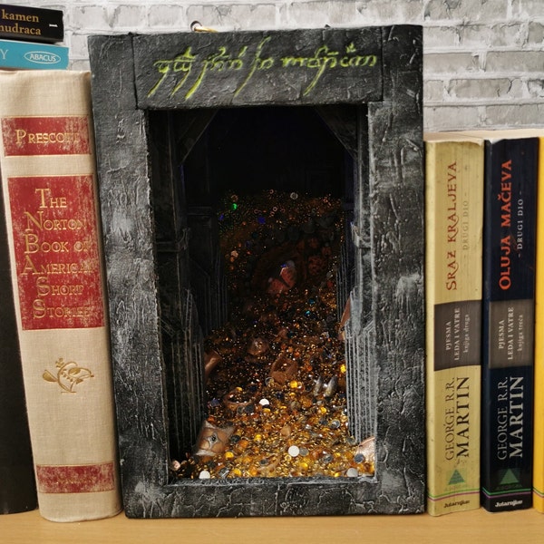 Book Nook Shelf Insert - Etsy