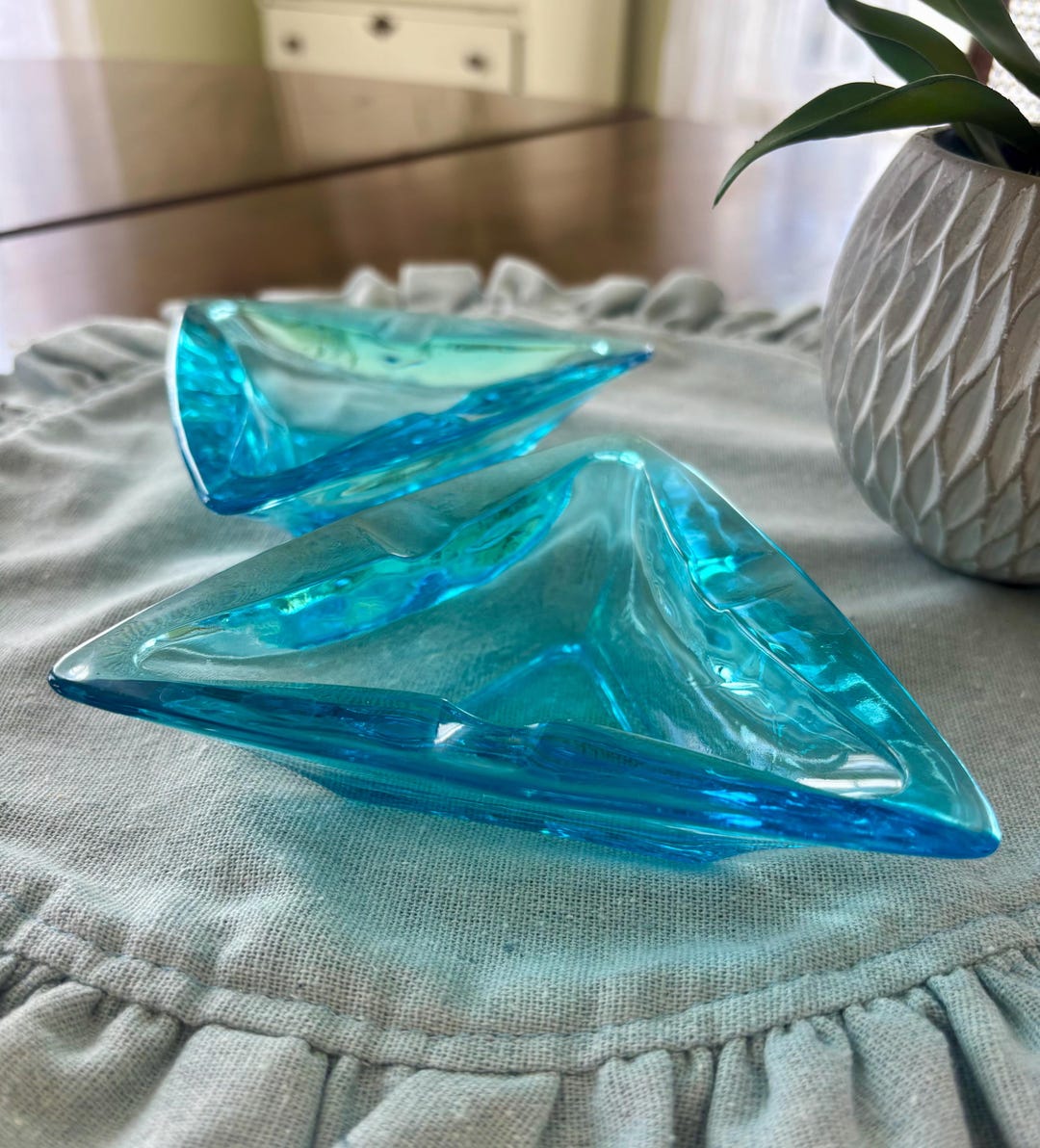 Pair of Hazel Atlas Blue Glass Triangle Ashtrays - Etsy