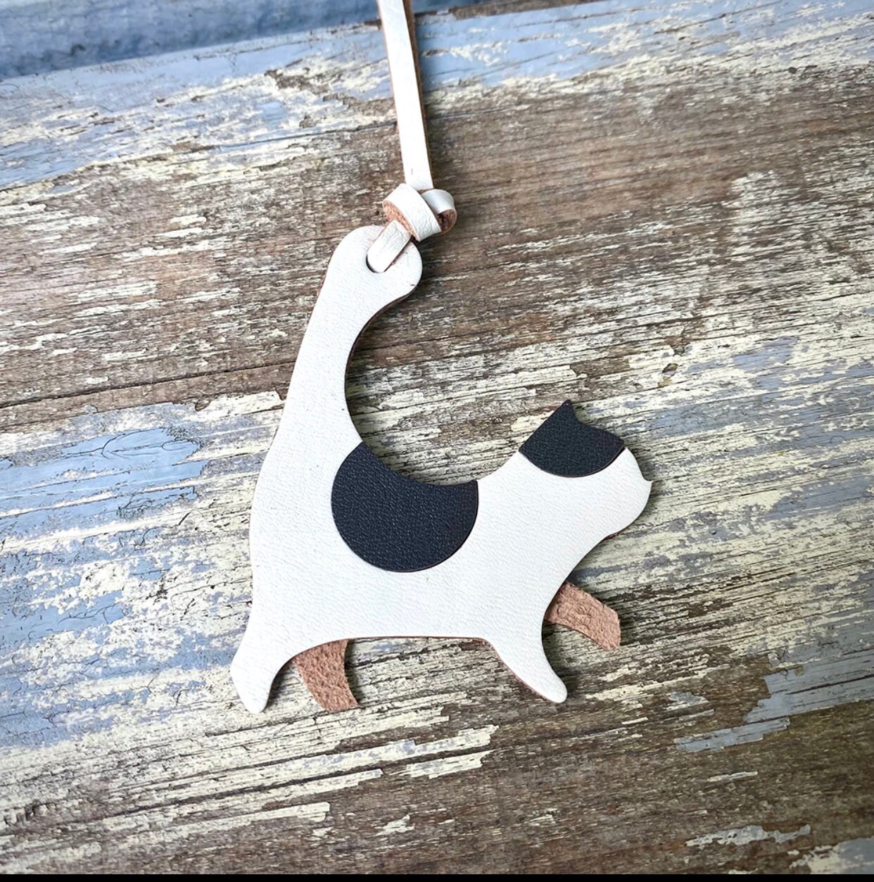 Handmade Leather Cat Keychain: Kitty Bag Charm, Bookmark - Etsy