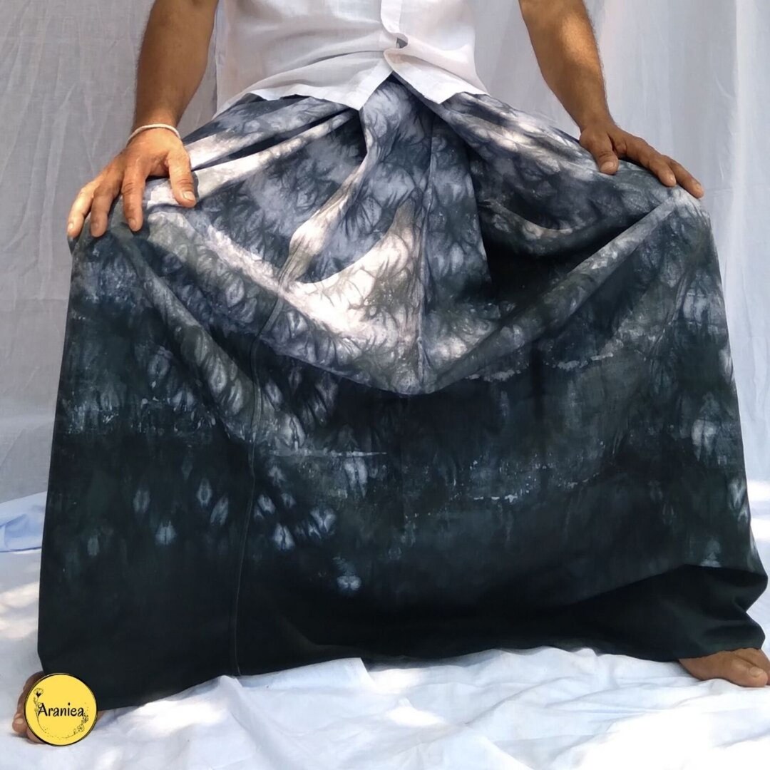 Black Sarong Men, Unisex Sarong, Batik Sarong, Lungi, Malong, White ...