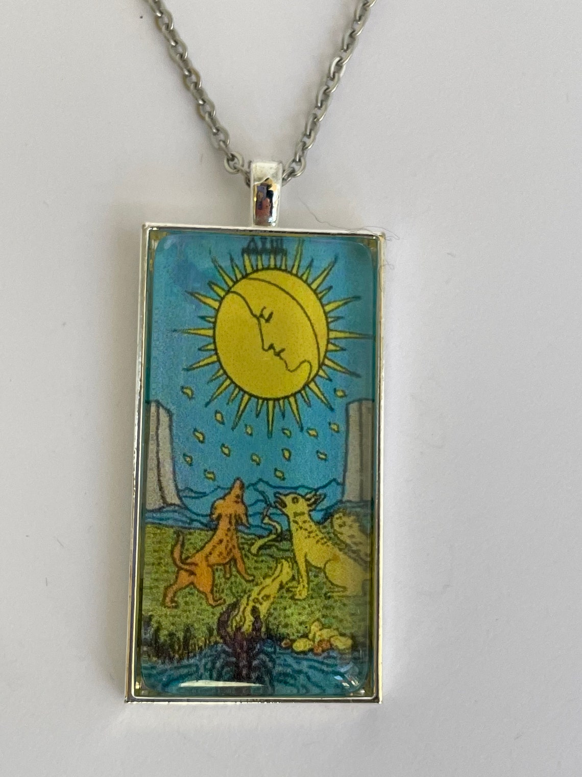 Rider Waite the Moon Tarot Card Pendant - Etsy