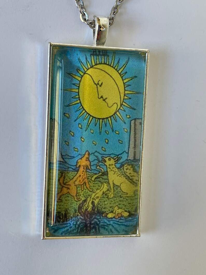 Rider Waite the Moon Tarot Card Pendant - Etsy