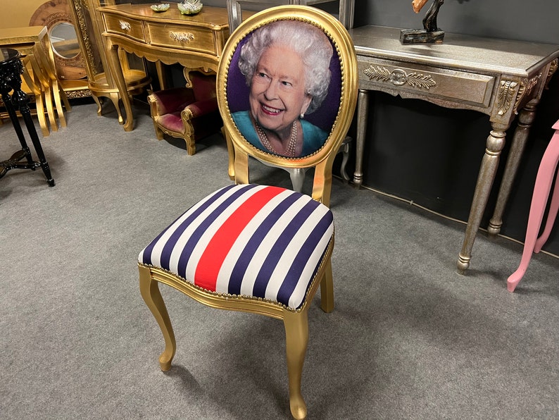 Queen Elizabeth Chair Queen Elizabeth II Queen's Chair - Etsy