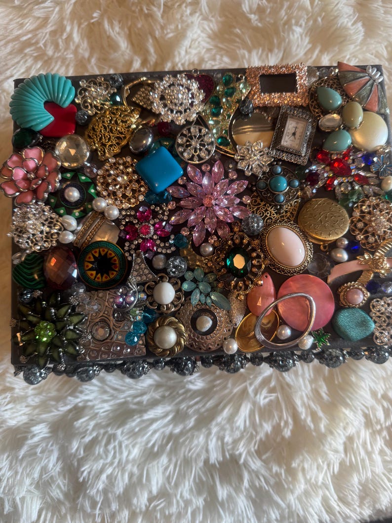 Jeweled Jewelry Box , Jeweled Box, Repurposed Jewelry Box, Sparkly ...
