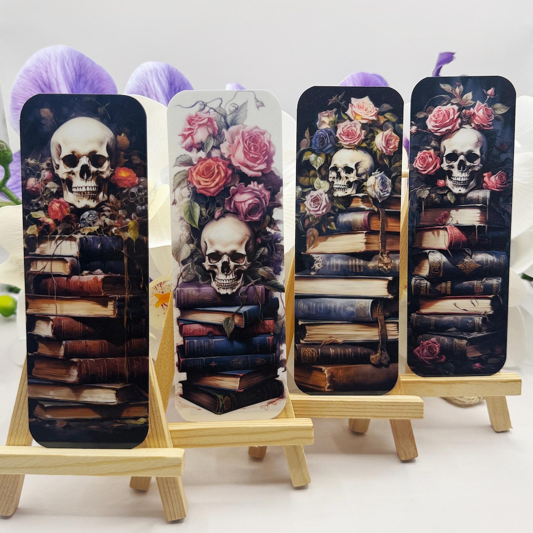 Skull - Laminated Bookmarks - Fantasy Reader - Spooky Bookmarks ...