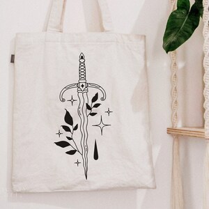 Daga celestial SVG, Mystical sword svg archivos para CRICUT, Diseño de ...