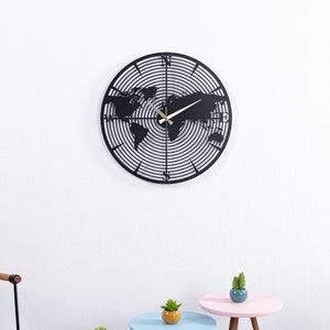 Metal World Map Design Wall Clock, Silent Mechanism, Unique Round Line ...
