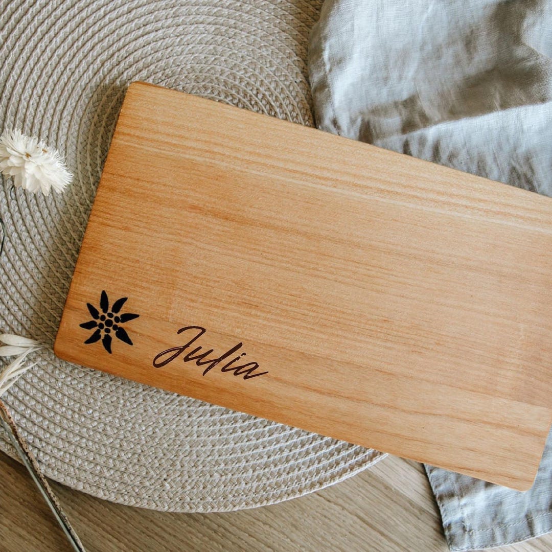 Personalized Wooden Cutting Board With Edelweiss Motif and Engraving ...