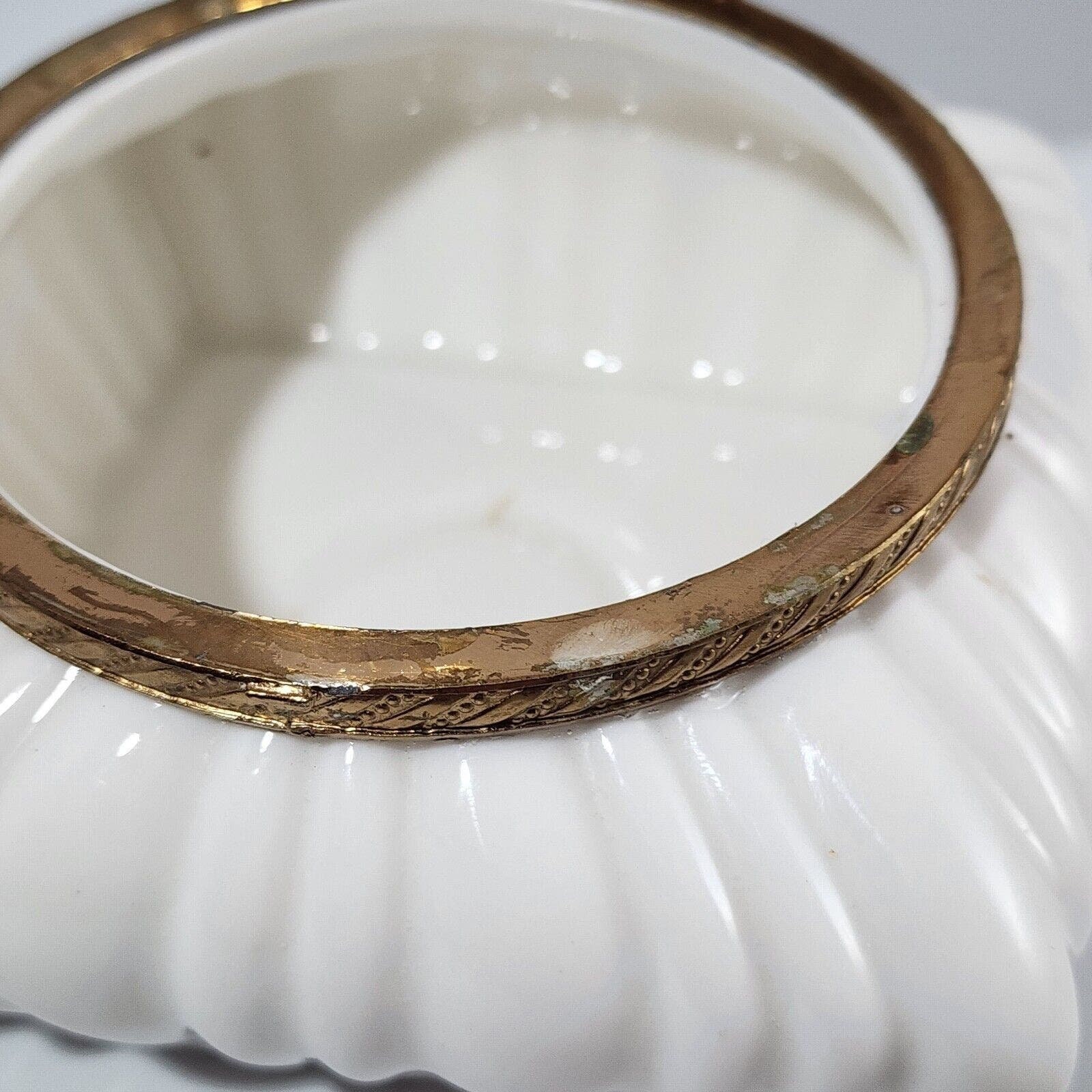 Vintage Ardalt Japan Verithin White Porcelain Flower Top Hinged Trinket ...