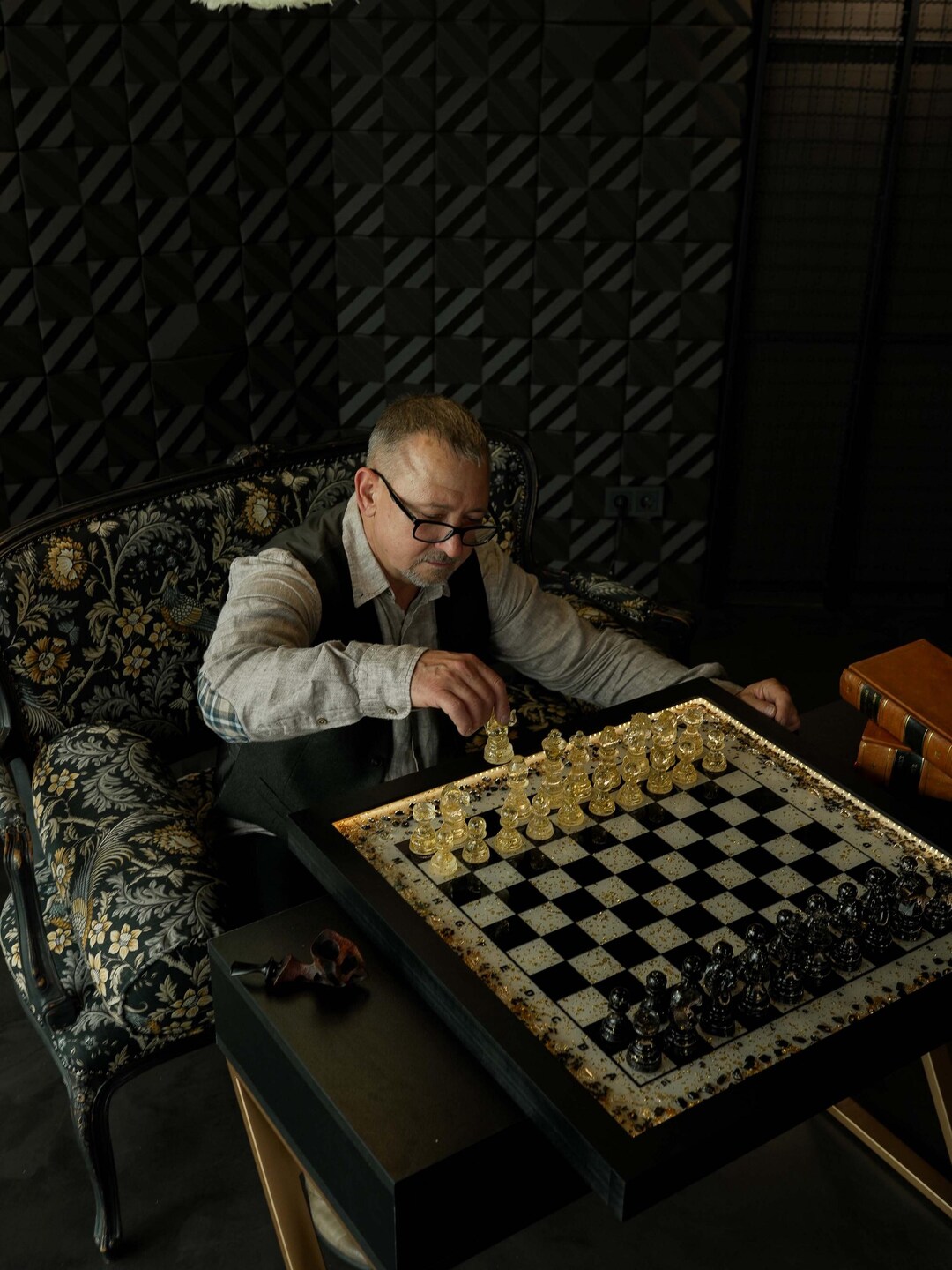 Revolutionary Resin Chess Set 10x10, Big Chess, Epoxy Chess Set 10x10 ...