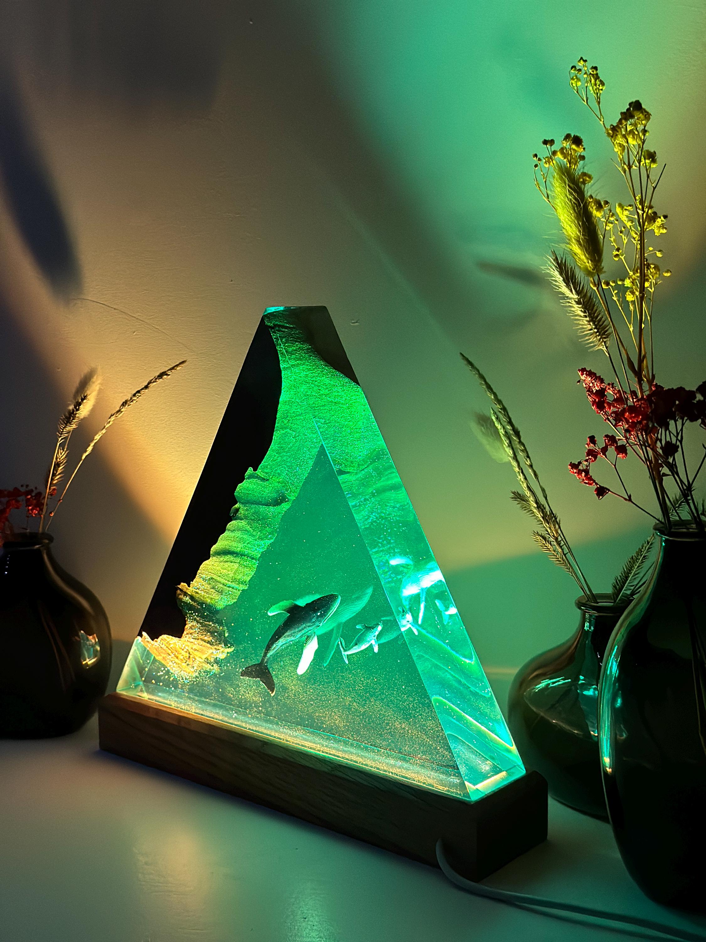 Custom Epoxy Resin Ocean Lamp, Epoxy Resin Desk Lamp as a Kids Bedroom ...