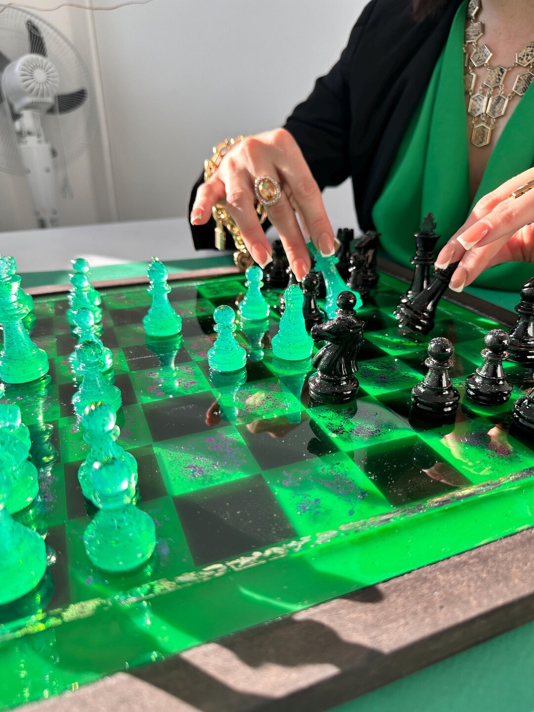 Handmade Epoxy Chess Sets, Epoxy Chess Set With Board, Epoxy Chess ...
