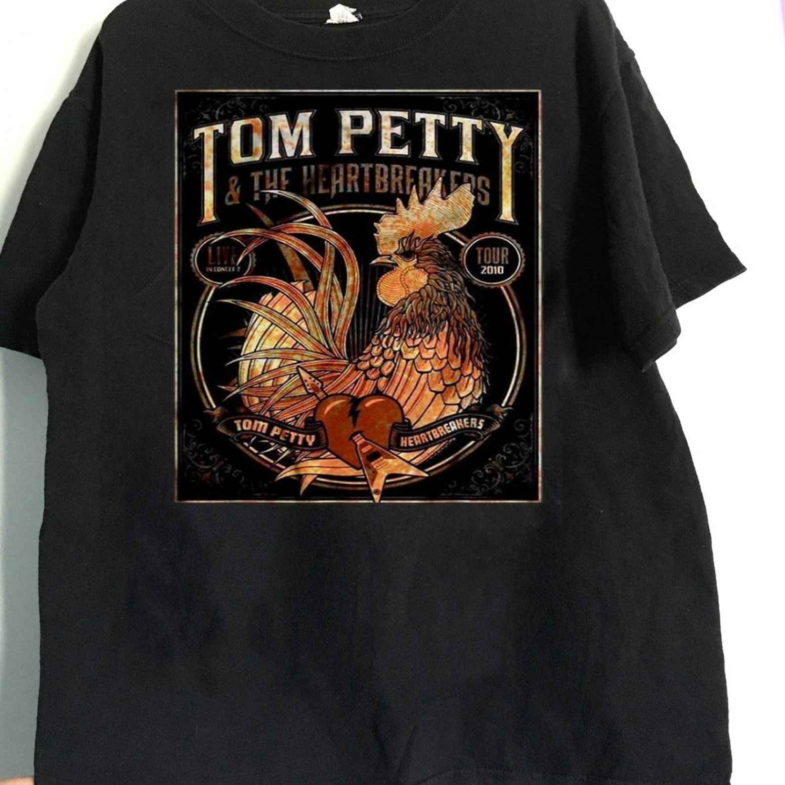 Tee vintage Rare Tom Petty &the Heartbreakers T-Shirt Design | Etsy