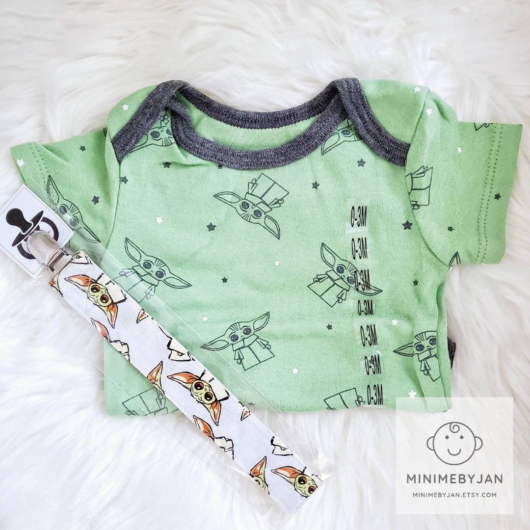 Star Wars Yoda 01 Set of Onesie & Pacifier Clip Baby Shower - Etsy
