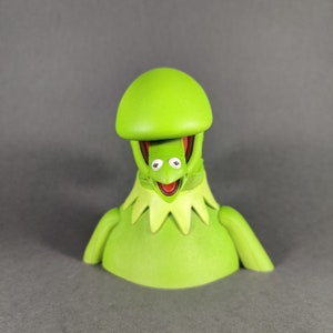 Xenomorph & Kermit Fusion Figurine - Xenofrog - 12cm Crossover | Alien ...