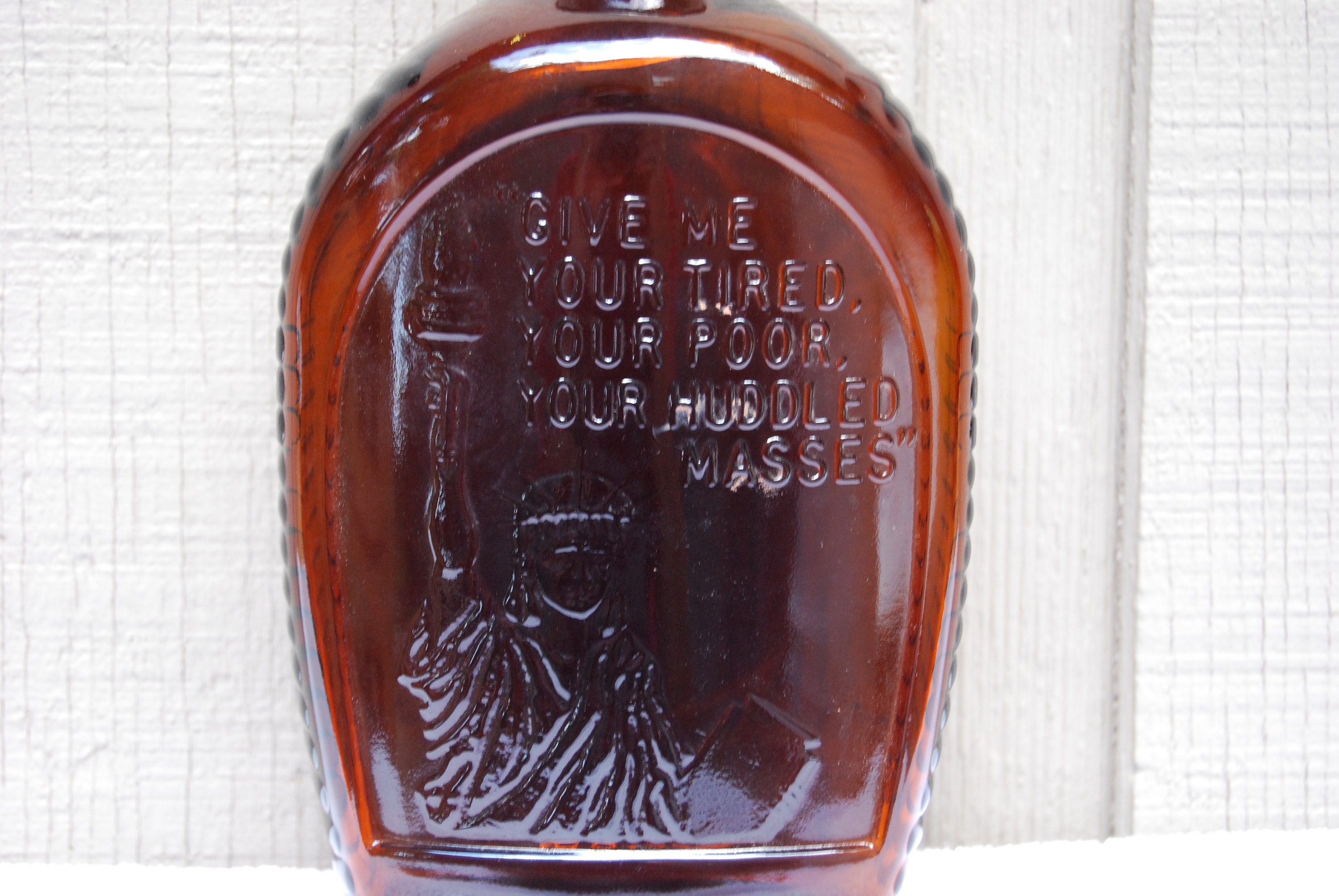 Log Cabin Syrup Bottle With Statue of Liberty, Log Cabin, Syrup, Bottle ...