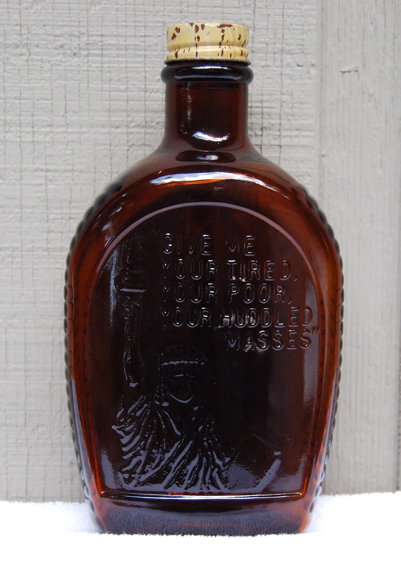 Log Cabin Syrup Bottle With Statue of Liberty Farmhouse | Etsy