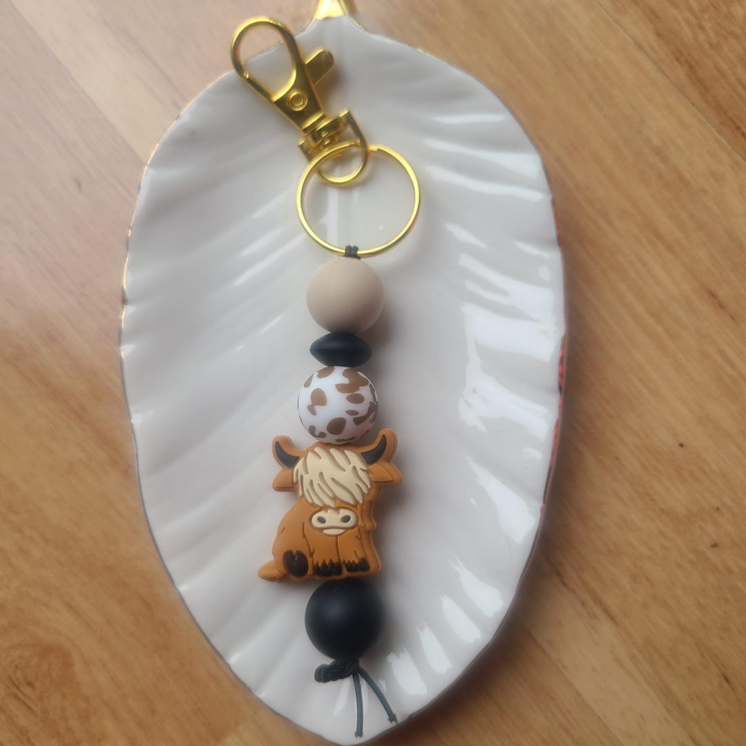 Highland Cow Keychain: Farm Girl Gift, Cow Print Beads - Etsy