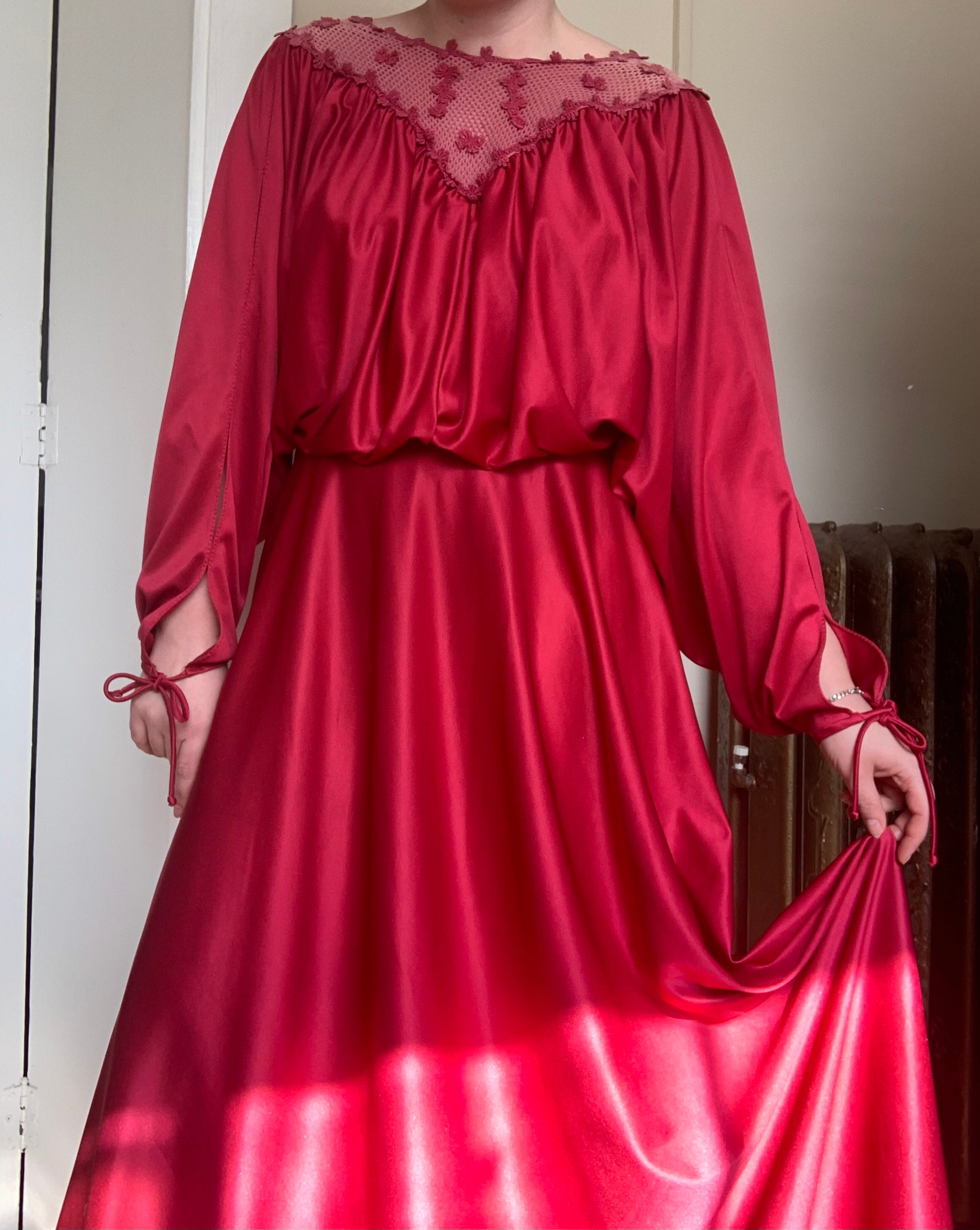 70's Liquid Satin Gown - Etsy