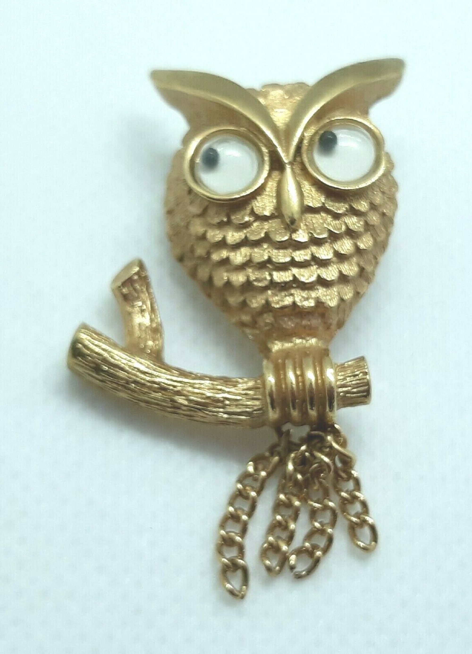 Vintage Avon Gold Tone Fabulous Brooch Pin Googly Eyed Owl Signed AVON ...