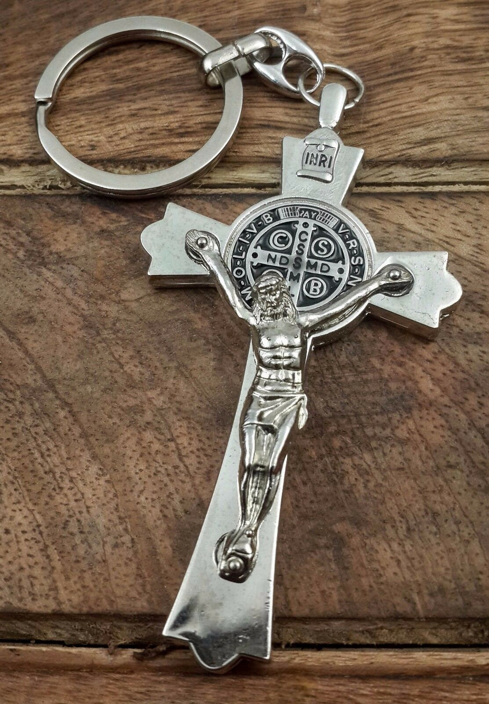 St Benedict Metal Cross Keychain Catholic Key Ring Holder - Etsy UK