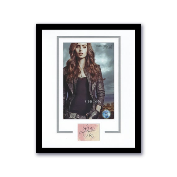 Lily Collins the Mortal Instruments AUTOGRAPH - Etsy