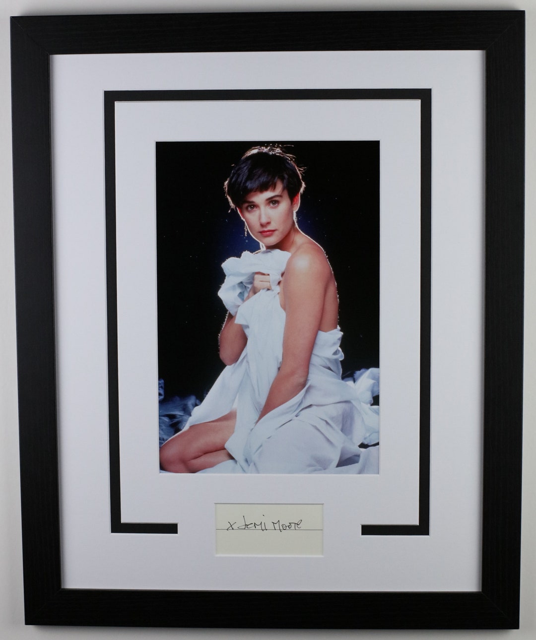 Demi Moore "ghost" AUTOGRAPH Signed Photo Custom Framed 16x20 Display ...
