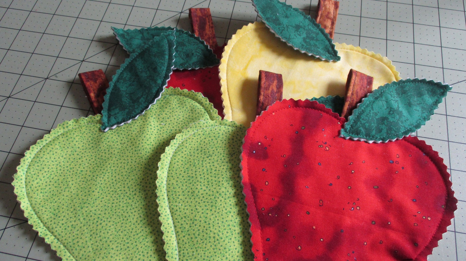 Apple Bunting Banner PDF SEWING PATTERN Digital Download How - Etsy