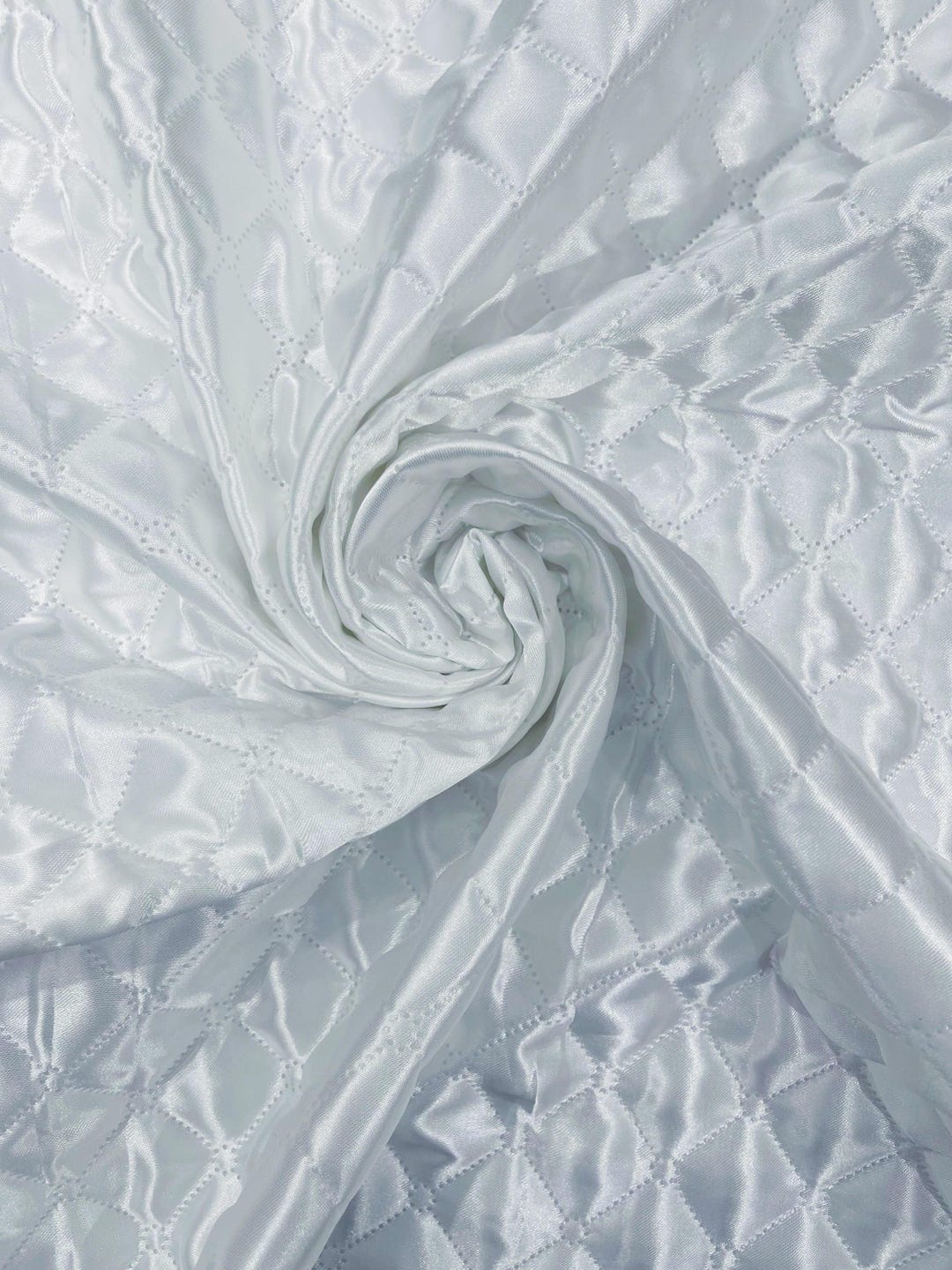 White Quilted Polyester Fabric: Diamond Pattern, 60" Wide, Padded ...