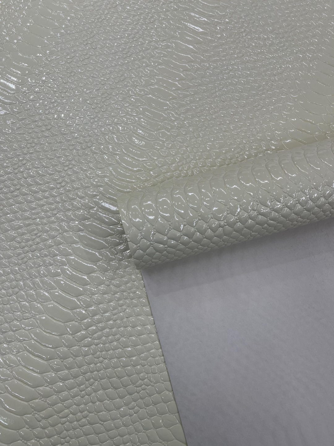 Ivory Shiny 3D Snake Embossed Vinyl Fabric by the Yard, 2 Tone Snake ...