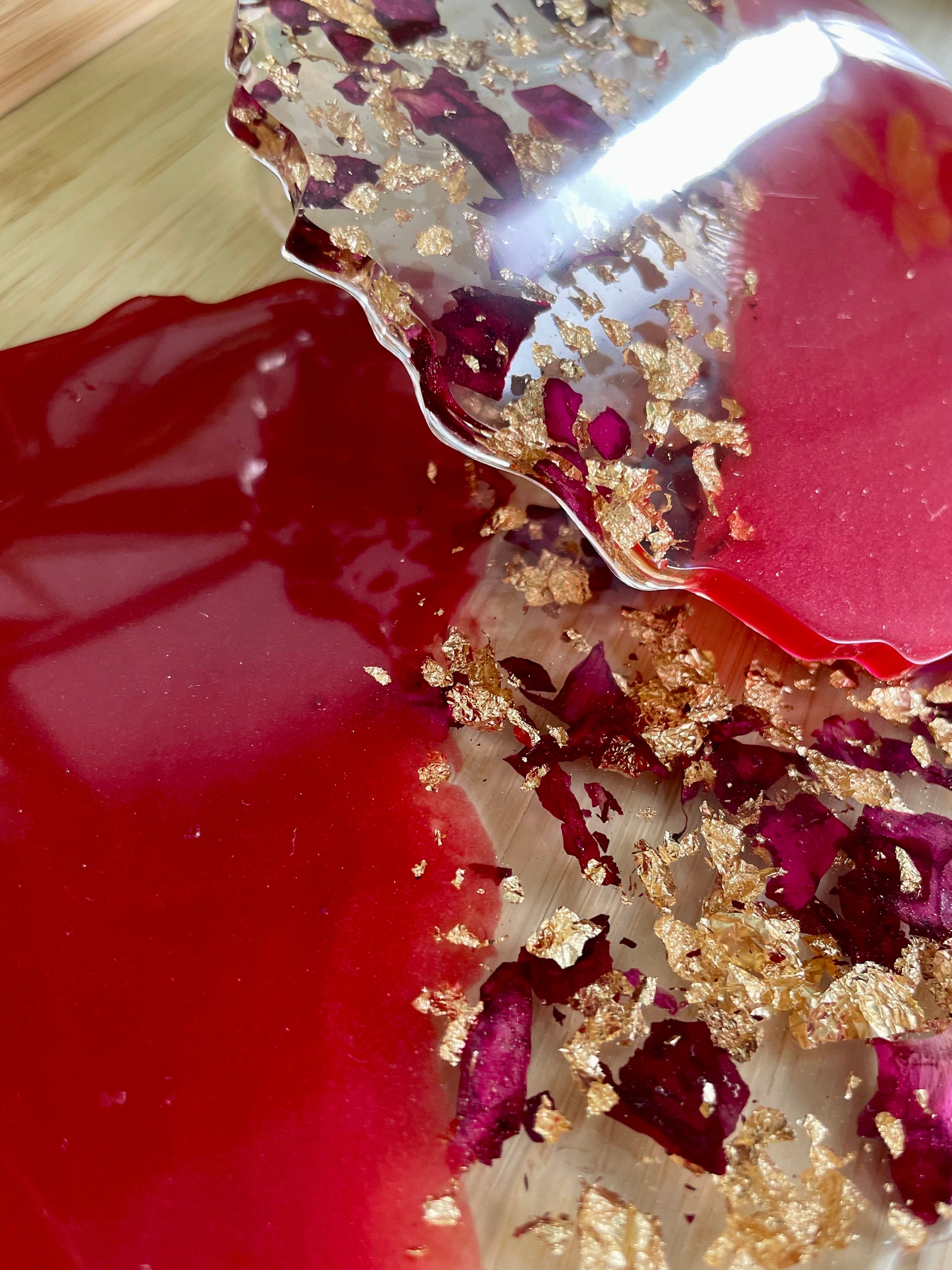 Epoxy Resin Coaster With Natural Rose Petals & 22 Carat Gold Leaf - Etsy
