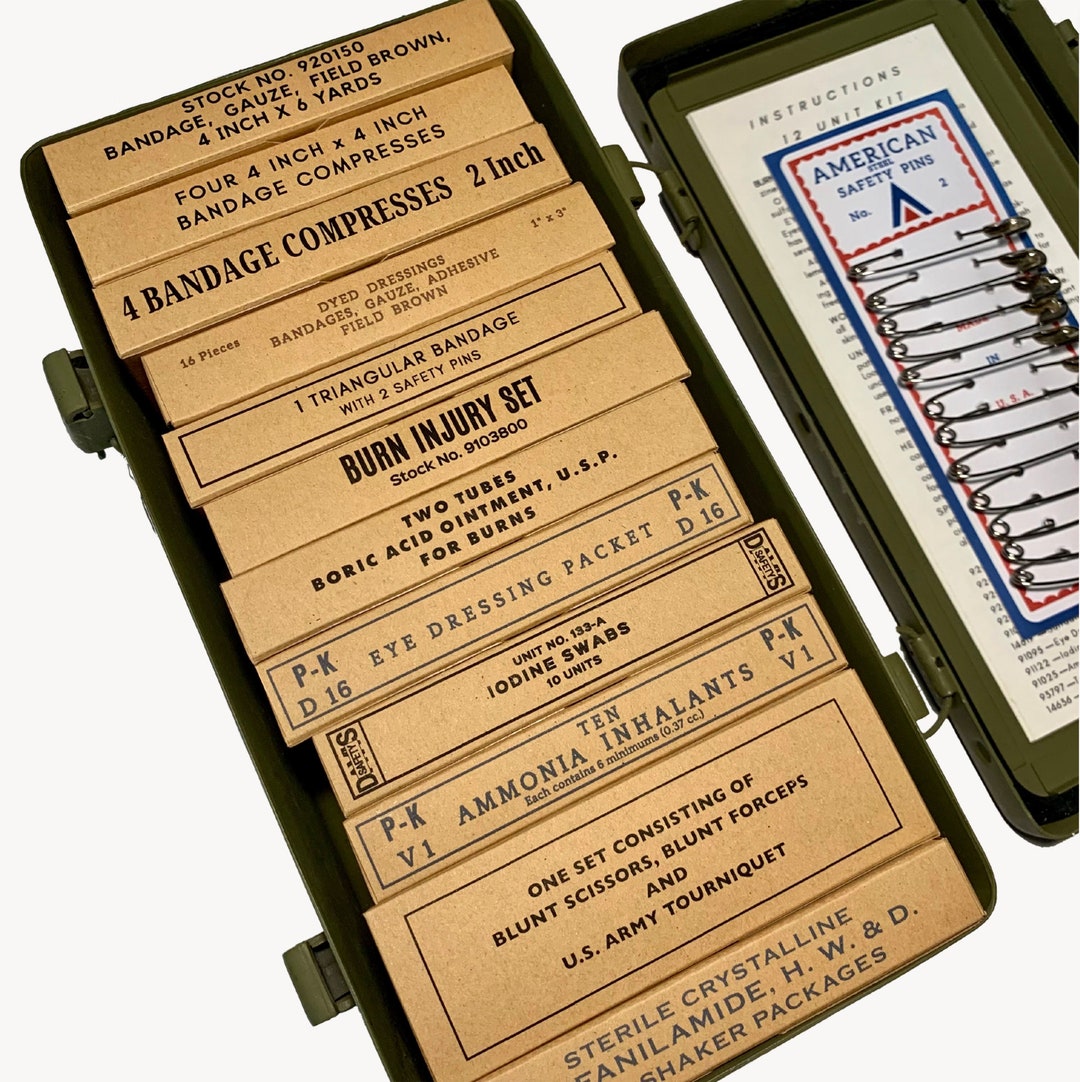 Emergency First Aid Set Boxes 12 Piece Mixed Set for WW2 US - Etsy