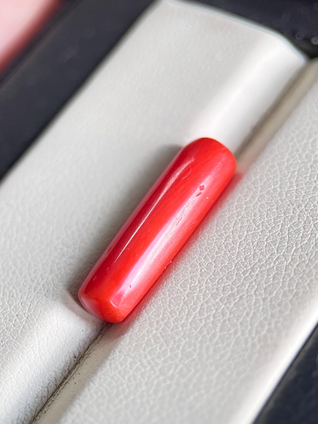 Natural Red Coral Capsule Shape Gemstone 5.85 Cts | Genuine Moonga ...