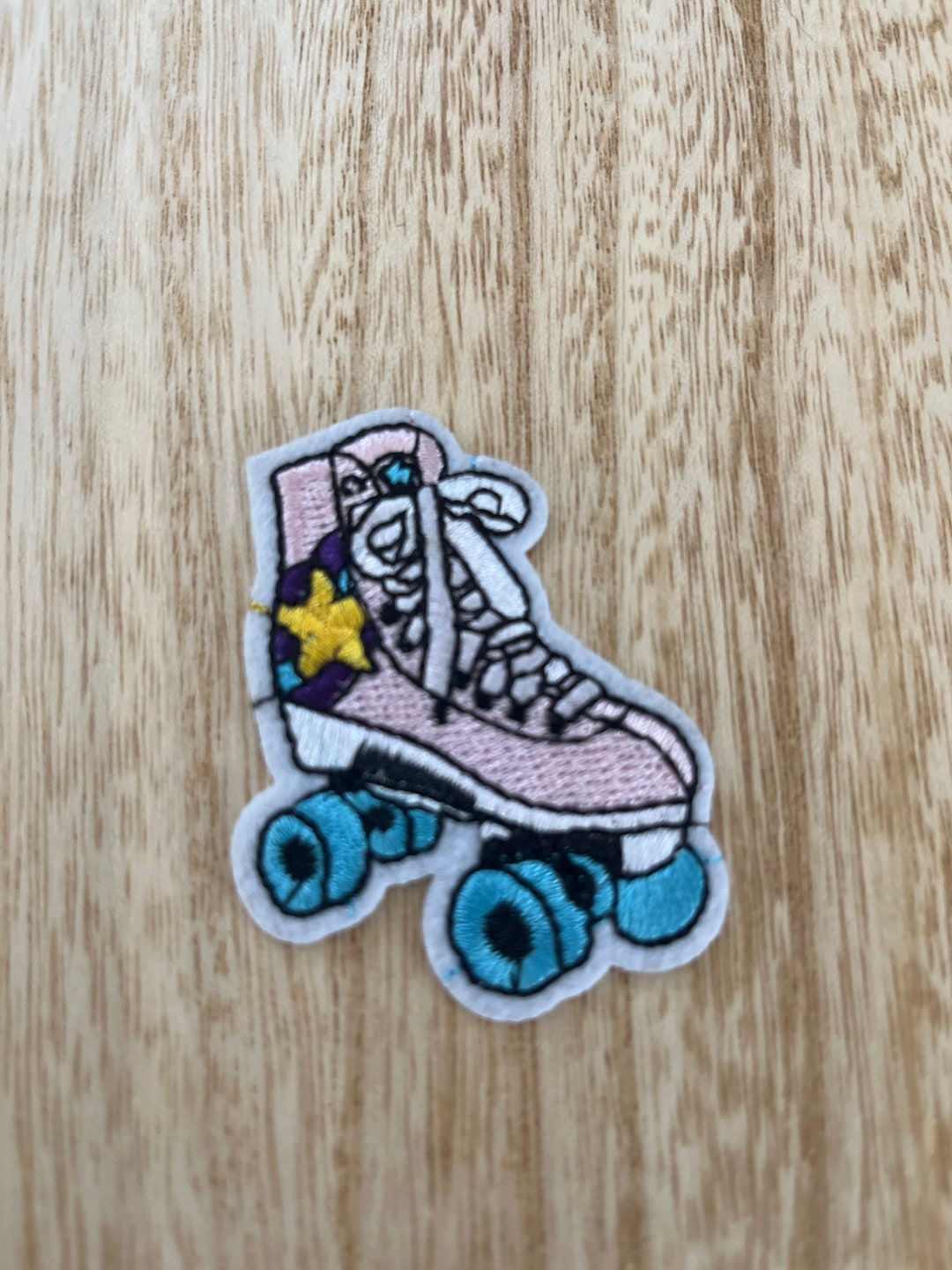 Roller Skate Patch Iron On, Applique, Patch, Sequins Patch Supplies for ...