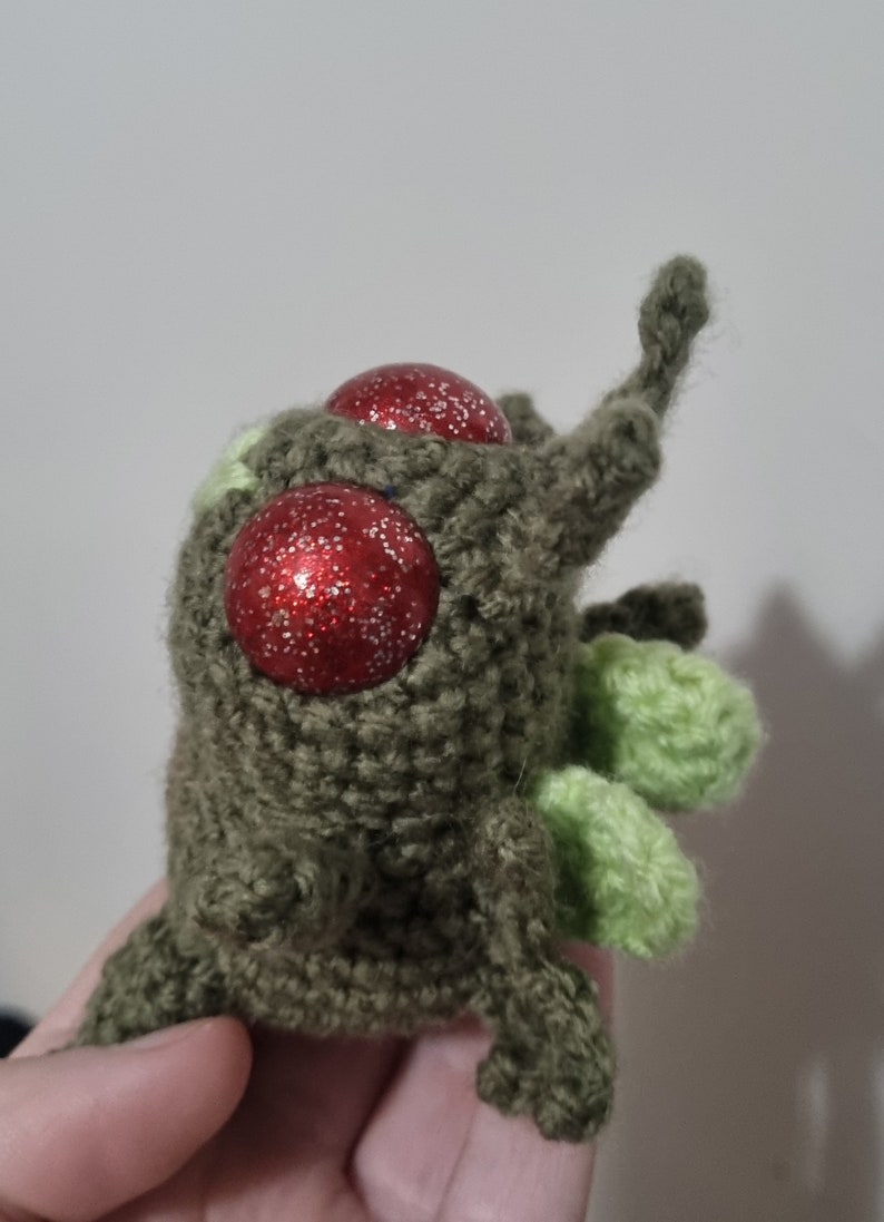 Loot Bug Crochet Pattern PDF, Yippee Bug Hoarding Beetle - Etsy