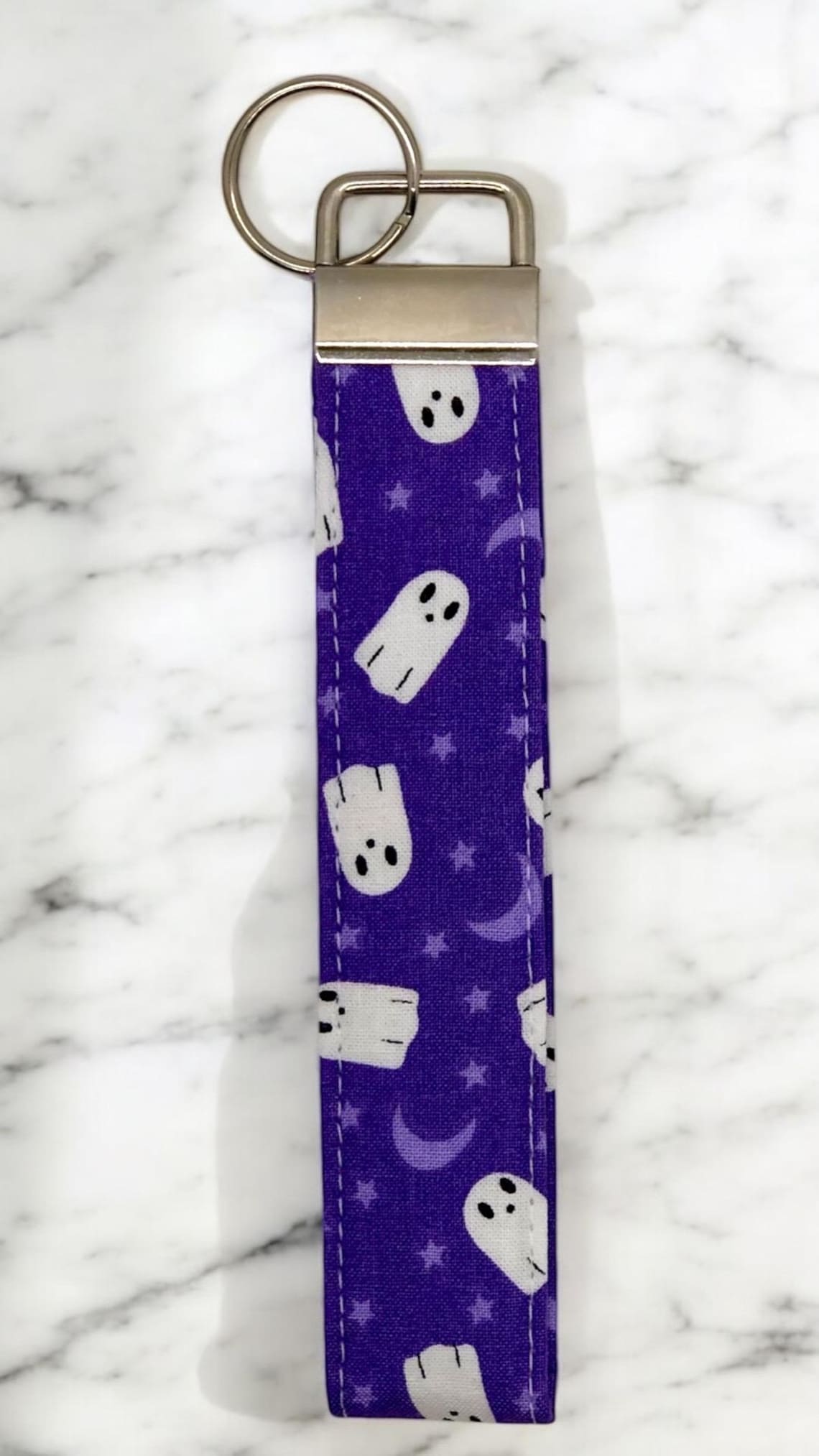 Ghost Wristlet Key Fob: Spooky Horror Keychain - Etsy