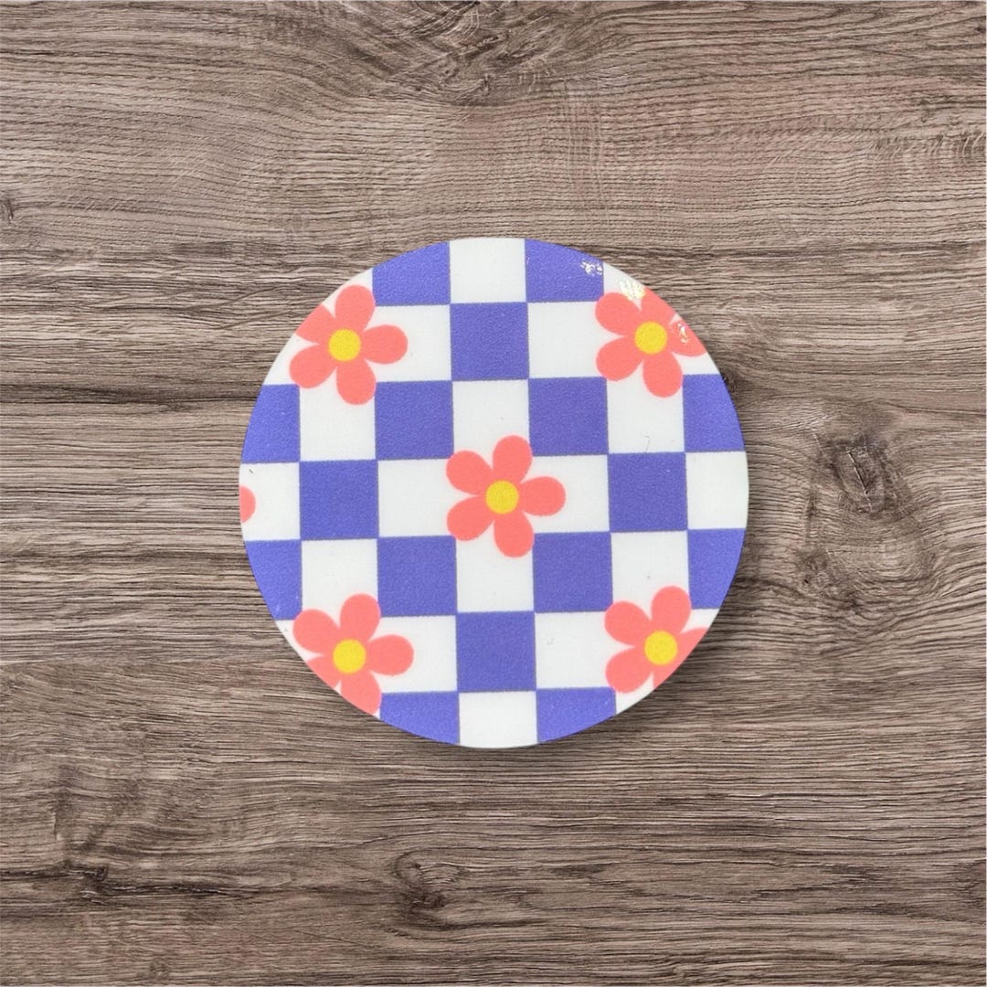 Daisy Checkered Badge Face - Etsy