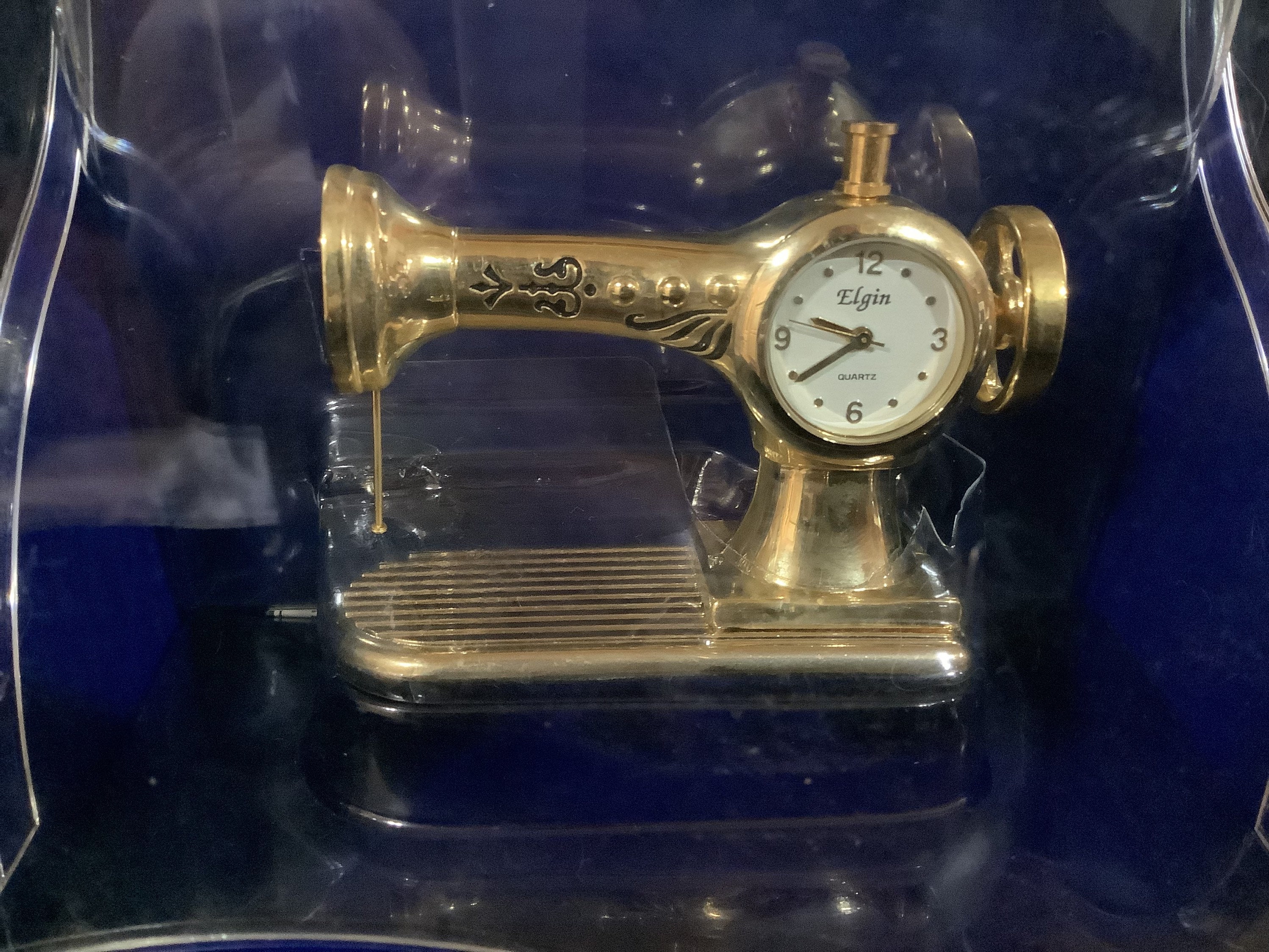 Elgin Collectable Mini Sewing Machine Clock - Etsy