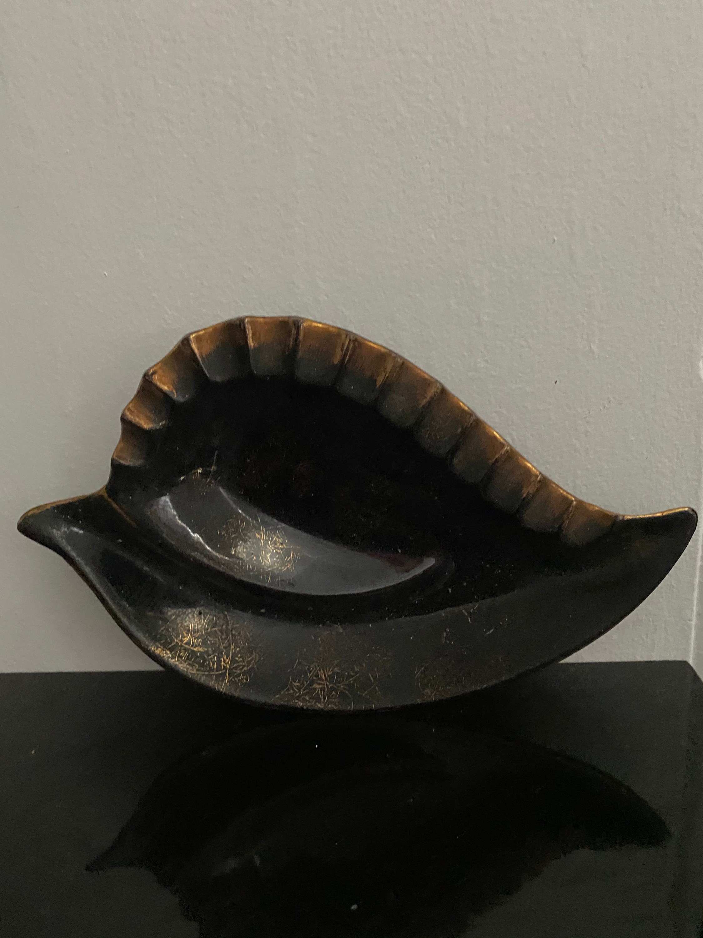 Bronze and black shell shaped dish | Etsy