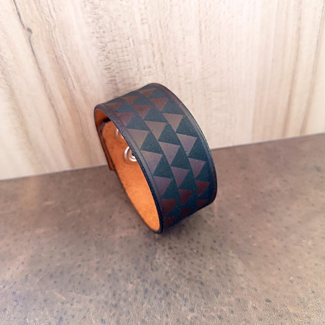 Samoan Tribal Leather Cuff Bracelet: Personalized Polynesian Wristband ...