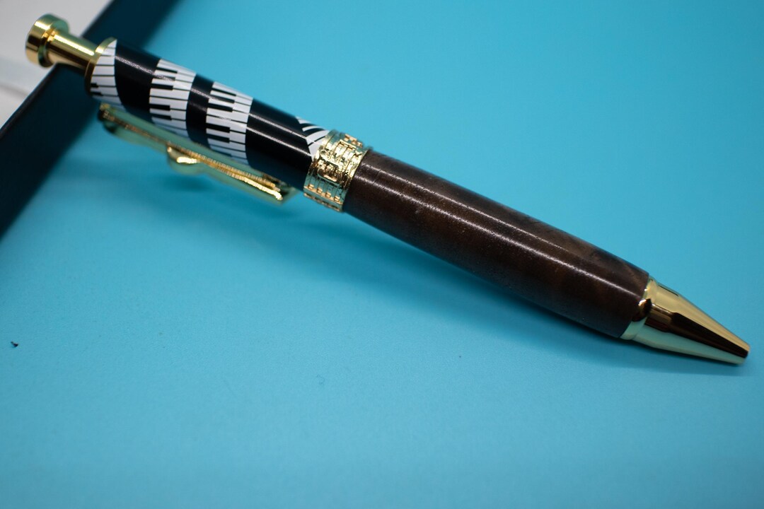 Piano Theme Click Pen in Figured Walnut Wood | Hand Turned Wooden ...