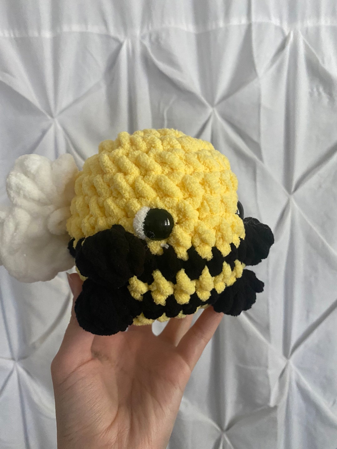 Chonky Crochet Bee - Etsy