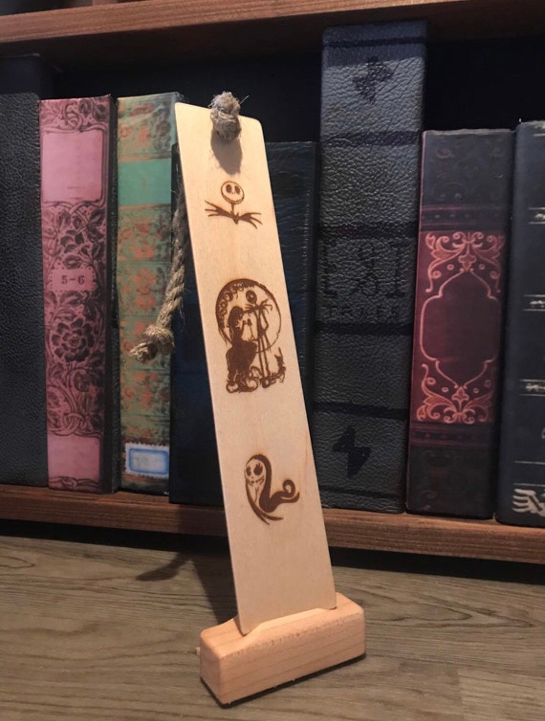 Christmas Wood Bookmark Animated Film Wooden Gift Page Saver Movie Fan ...