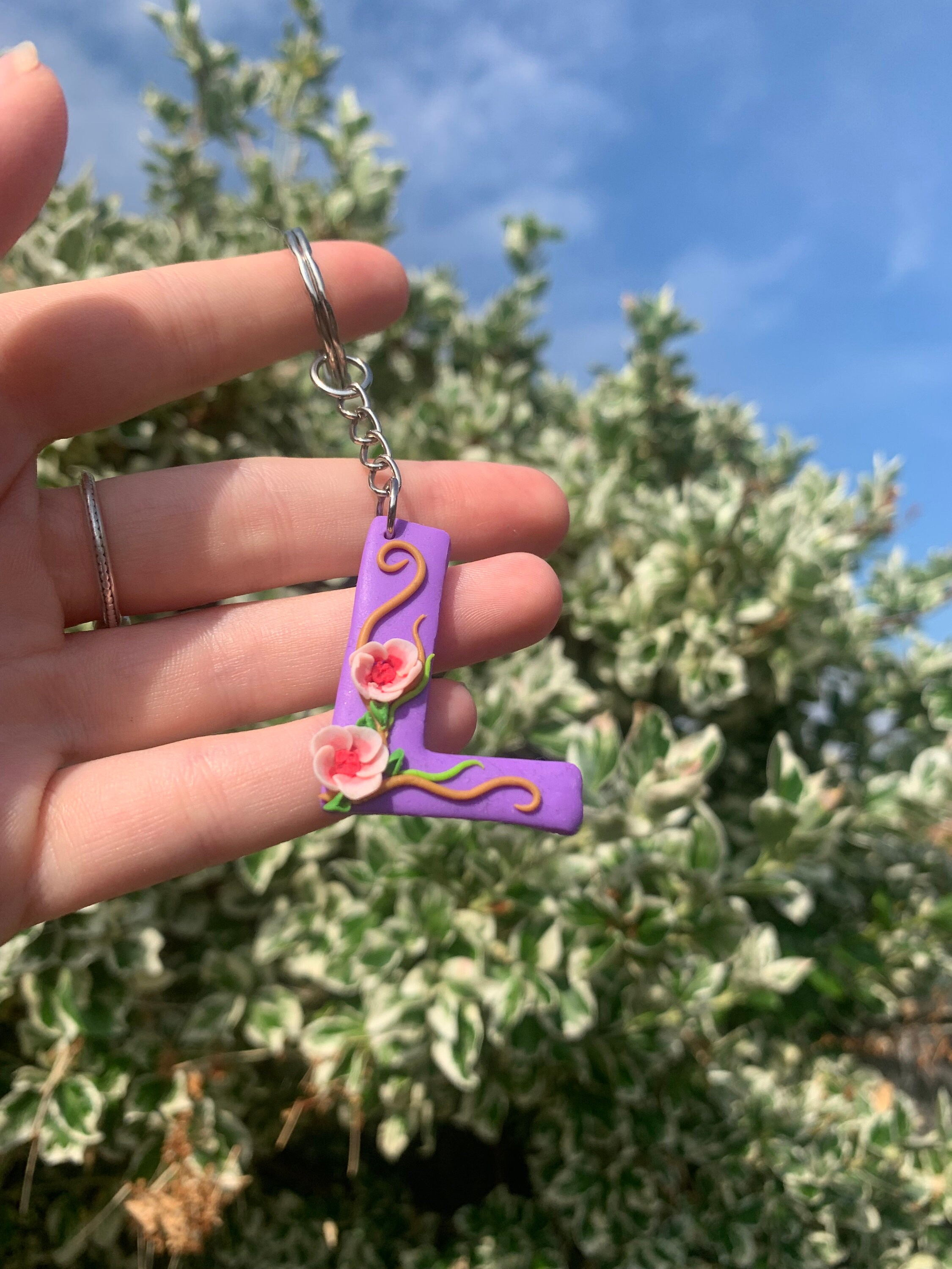 Floral Initial L Keychain Key Ring Personalised Clay Keychain Polymer ...
