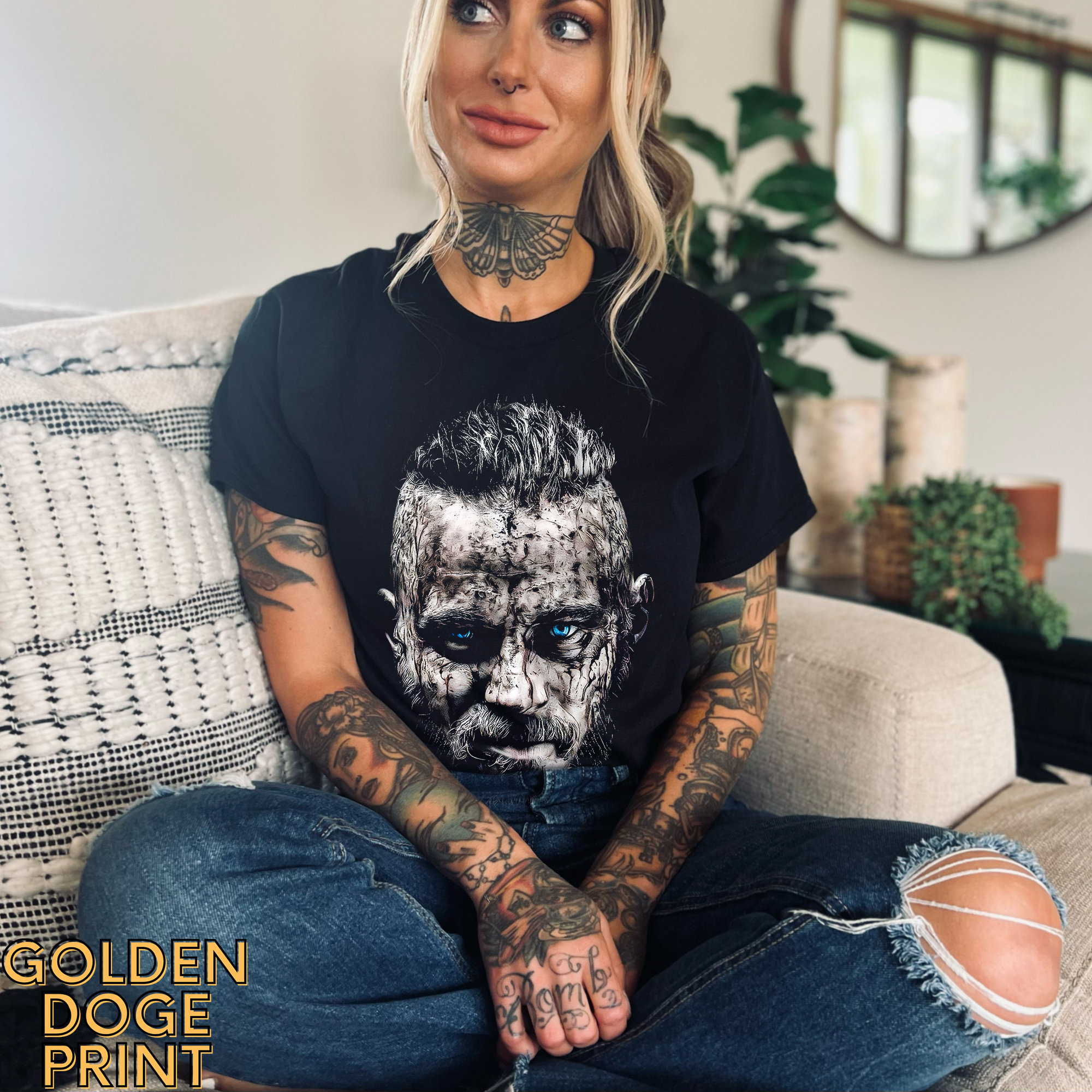 Ragnar Lothbrok Shirt Movie Shirt Vikings Shirt the Saga of Ragnar ...