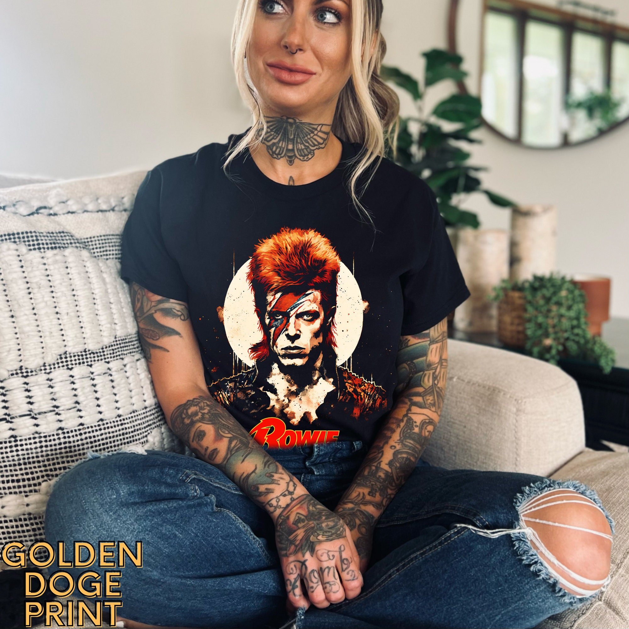 Iconic Bowie Shirt David Bowie Tribute Tee Music Legend Merchandise ...